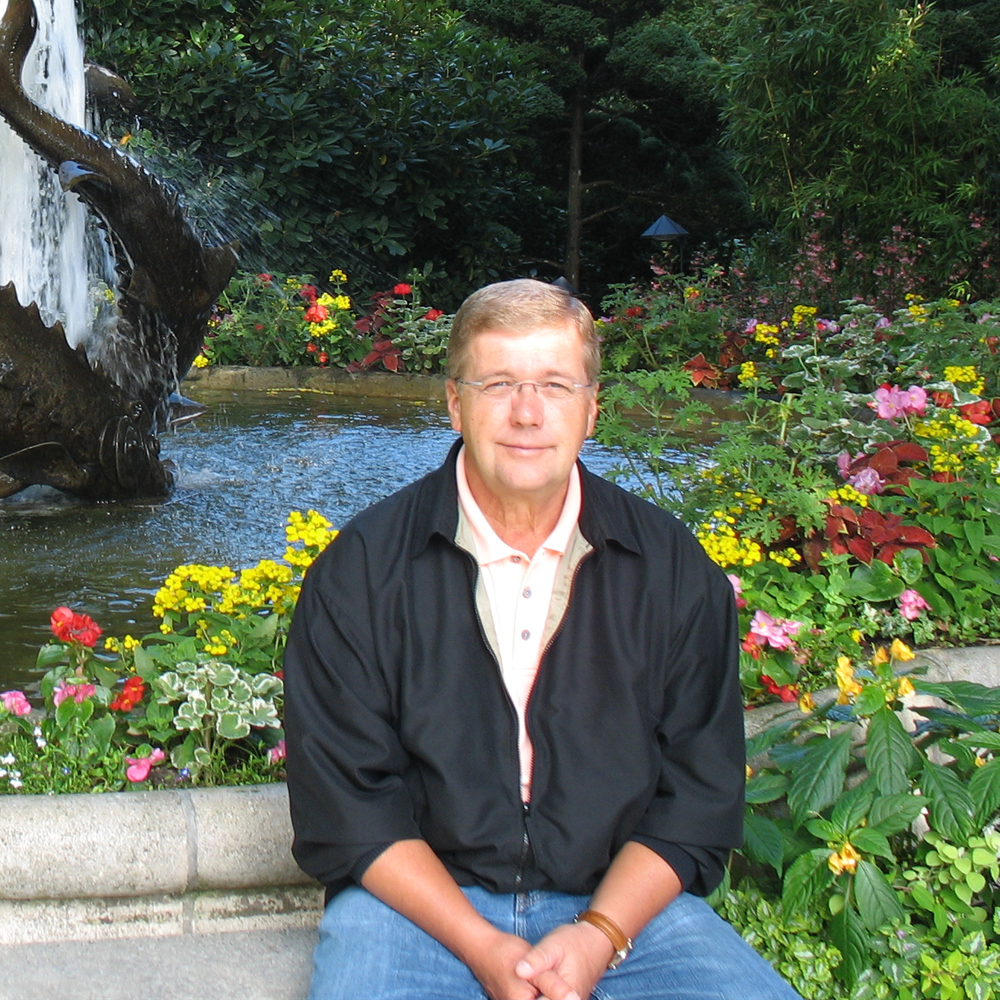 Fifteen Minutes Ago A Vietnam Memoir by Craig Tschetter